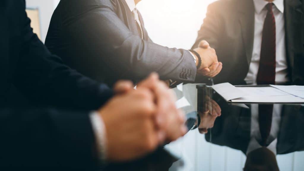 Los fondos Apax adquieren OCS y Finwave, creando una plataforma líder ...